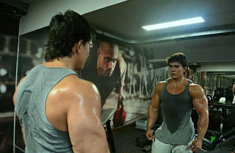 Daniel Roman - Greatest Physiques