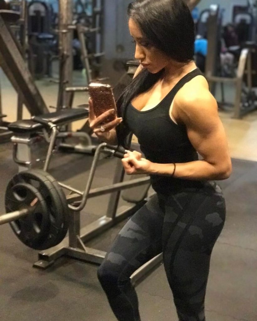 Narmin Assria - Greatest Physiques