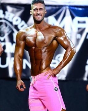 Mat Wolf - Greatest Physiques