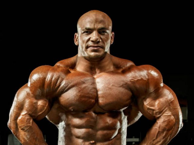 Loic Zine - Age | Height | Weight | Bio | Stats | Competition History