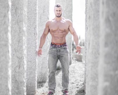 Emil Goliath - Greatest Physiques