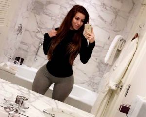 Mindy Sittinpretty - Greatest Physiques