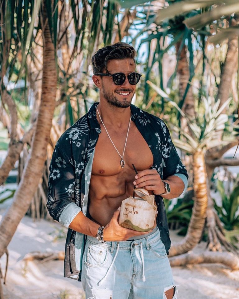 Antonio Pozo - Greatest Physiques