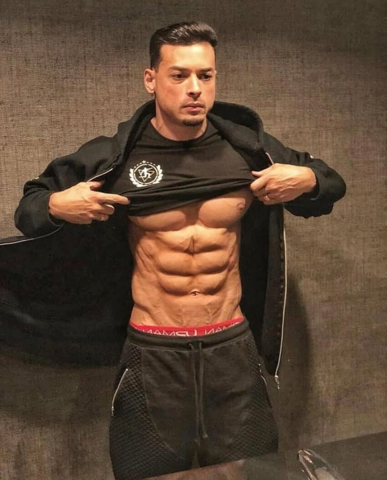 Felipe Franco - Greatest Physiques